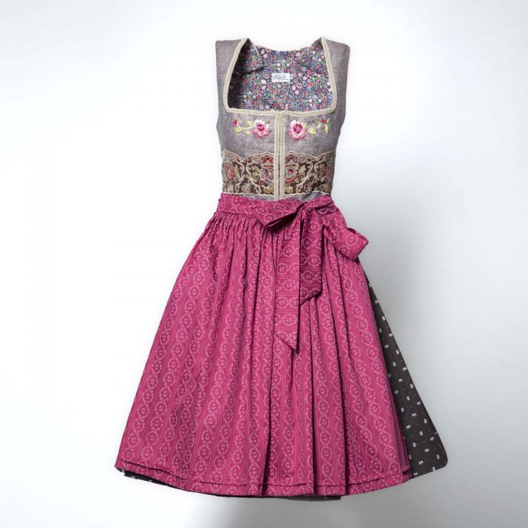 Lookbooks - Heidi Couture